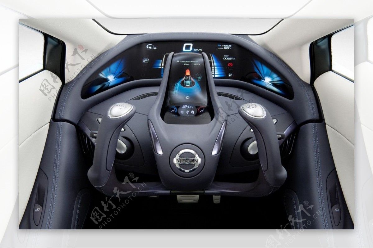 日产LandGlider图片素材-编号12364038-图行天下